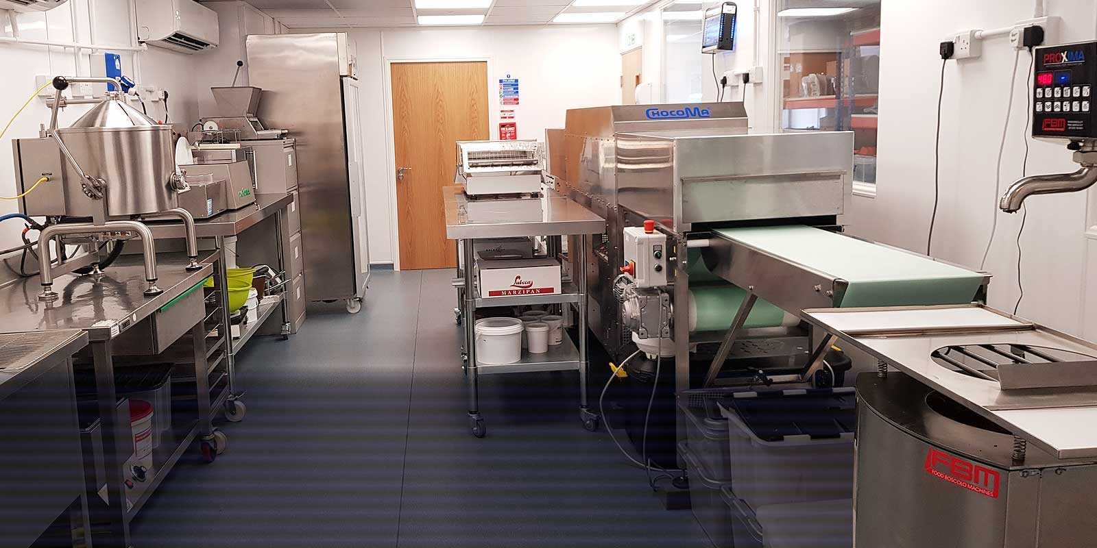 Kitchen - VantageHouse