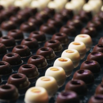 Truffle Shells Wholesale & Hollow Cups | Best Prices